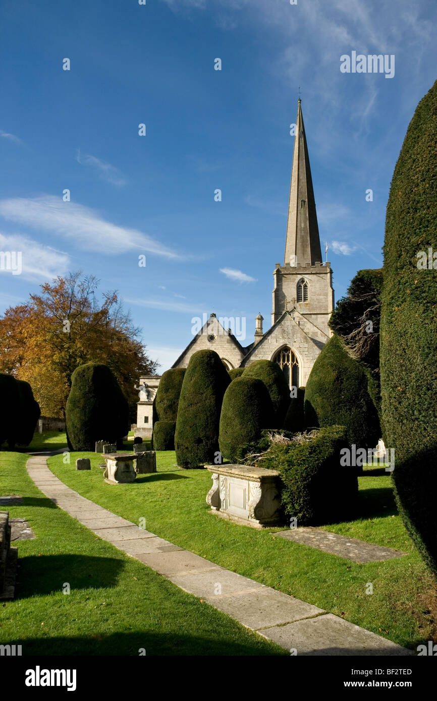 Quaint old english church hi-res stock photography and images - Alamy