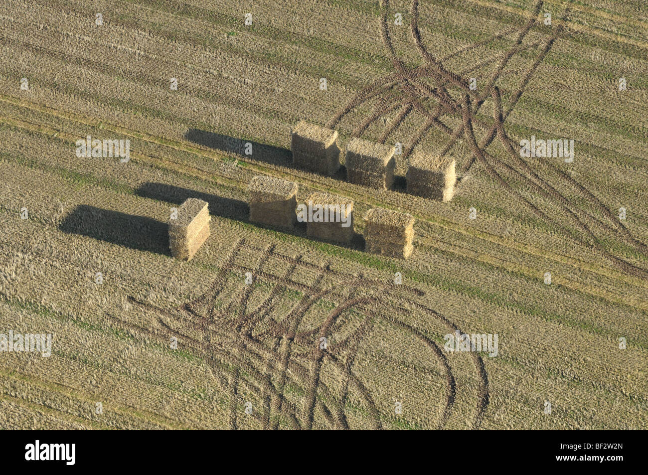 Farm field patterns hi-res stock photography and images - Alamy