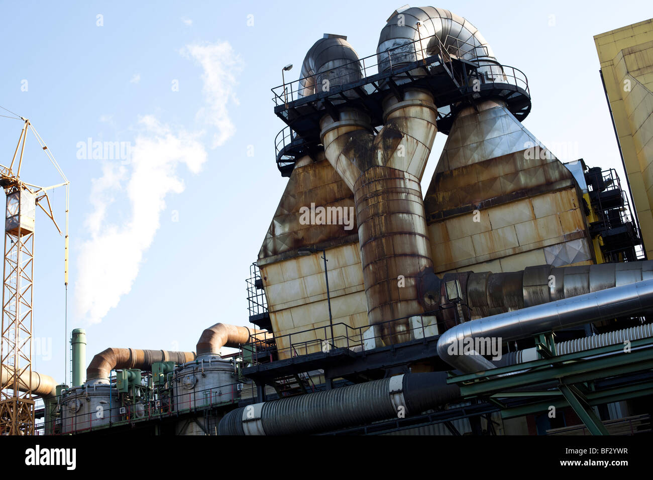 Aurubis (Norddeutsche Affinerie) in Hamburg, Germany Stock Photo - Alamy
