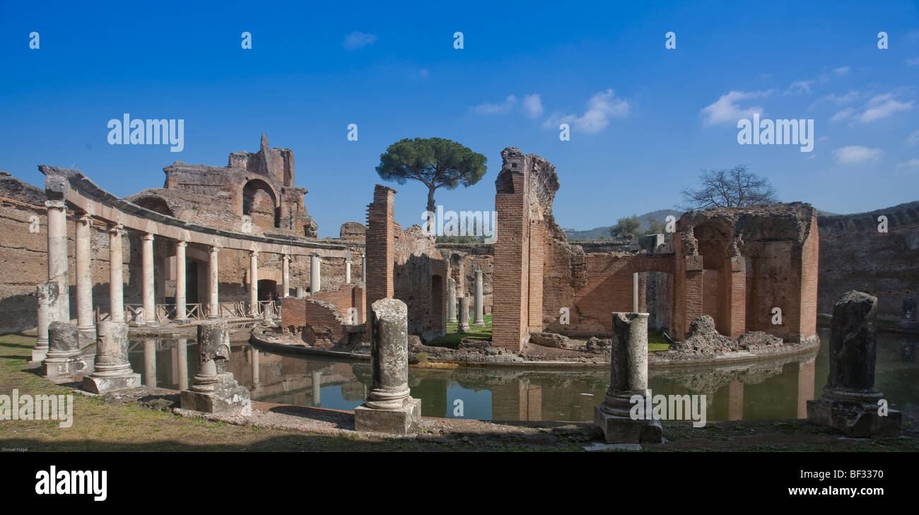 Hadrians palace hi-res stock photography and images - Alamy