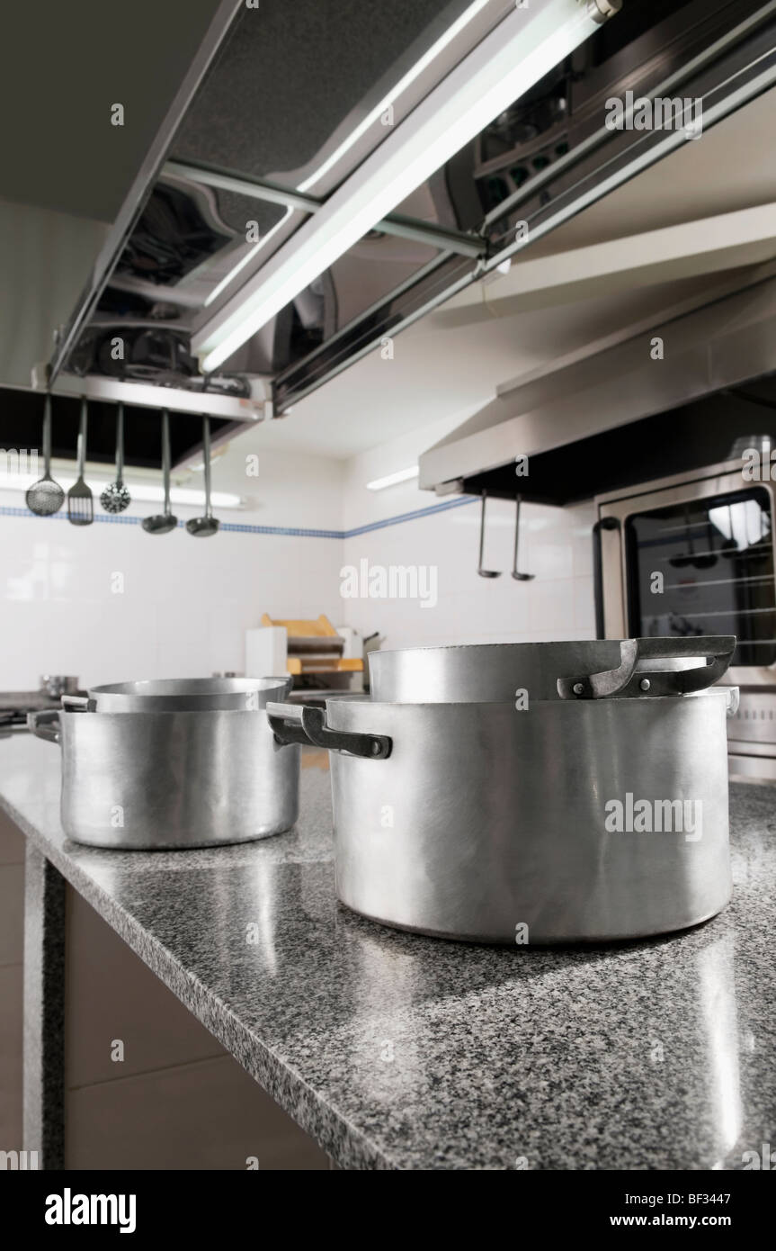 Hanging Pans In Kitchen High Resolution Stock Photography and Images ...