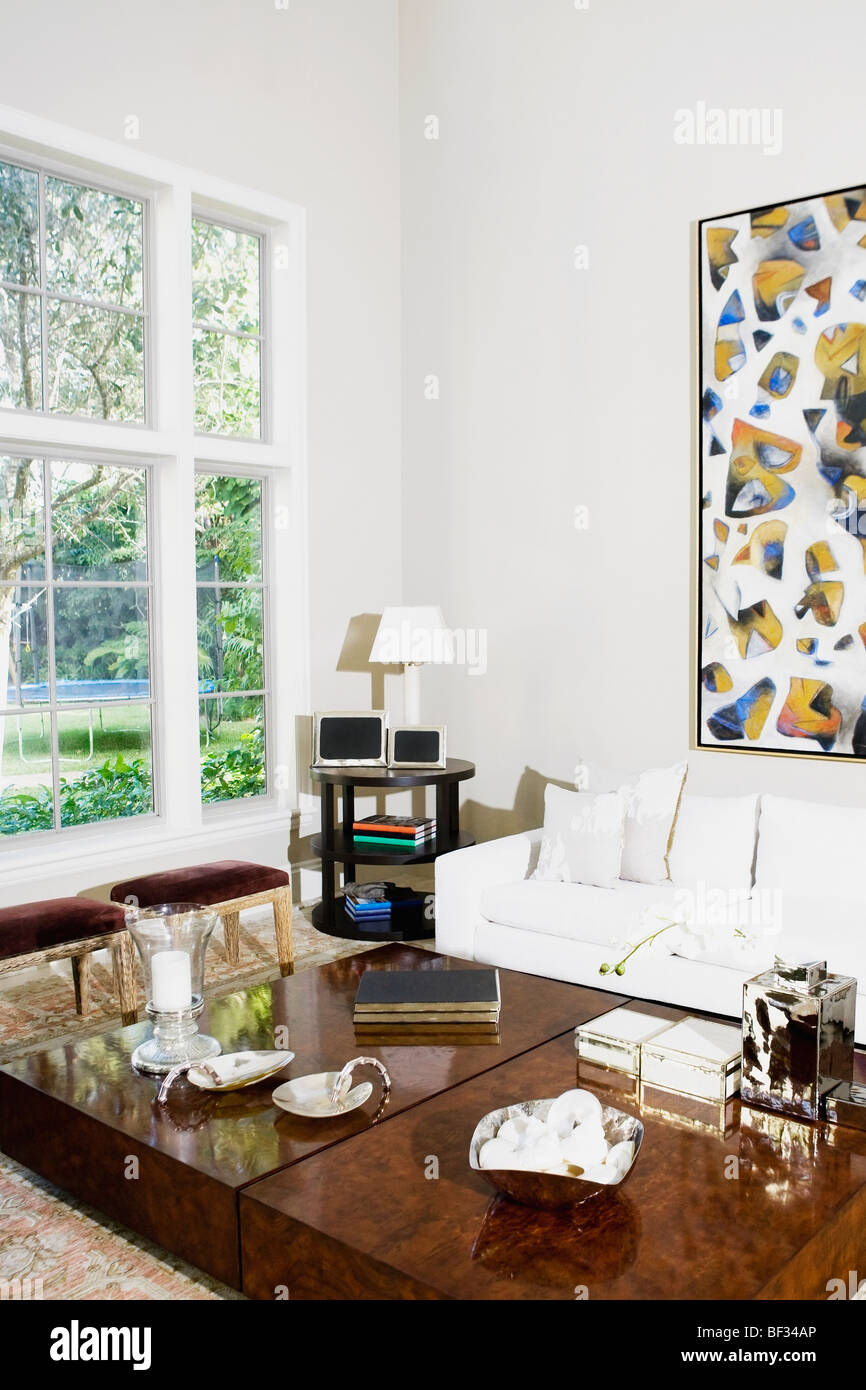 Interiors of a living room Stock Photo - Alamy