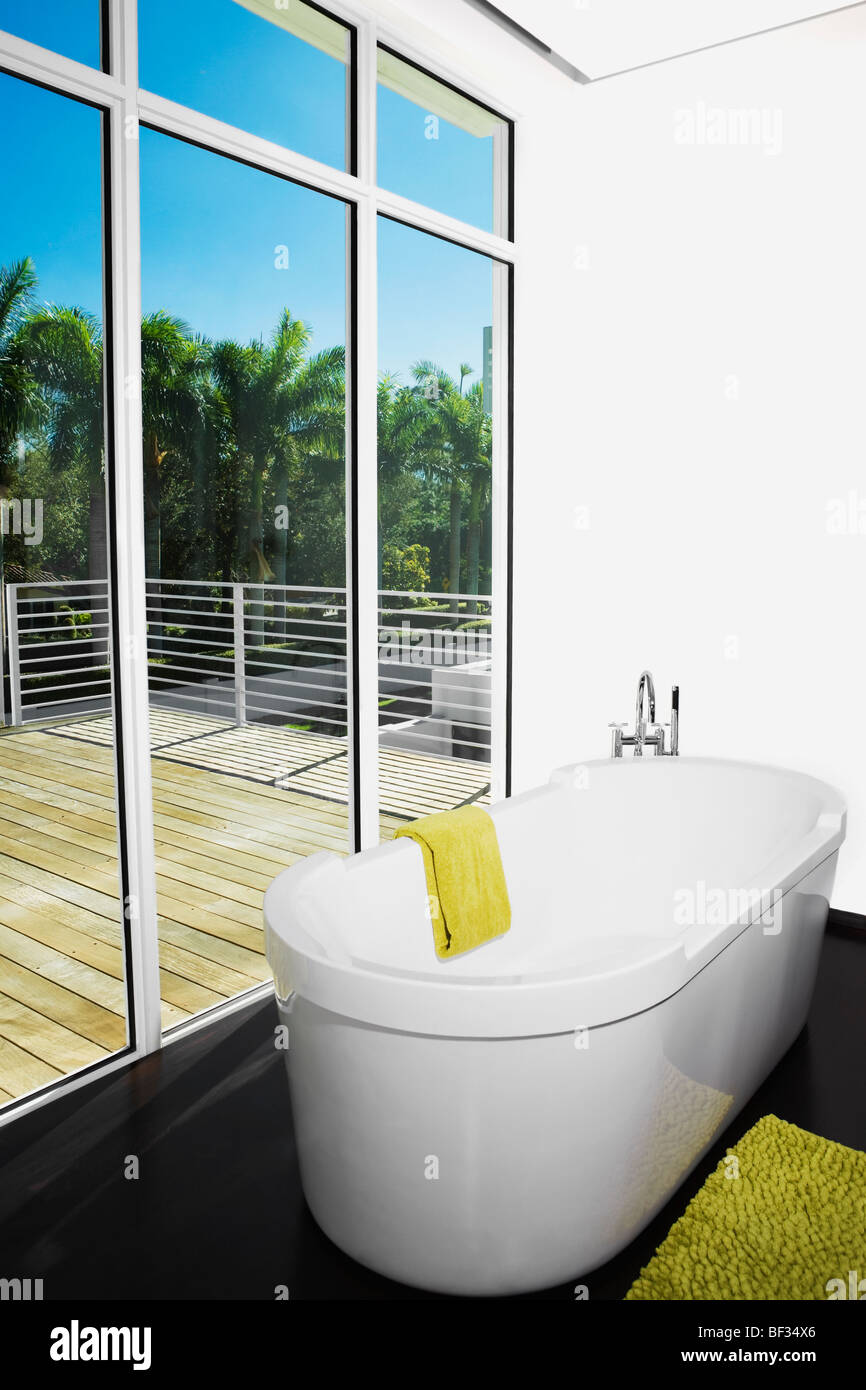 Bathtub in the bathroom Stock Photo - Alamy