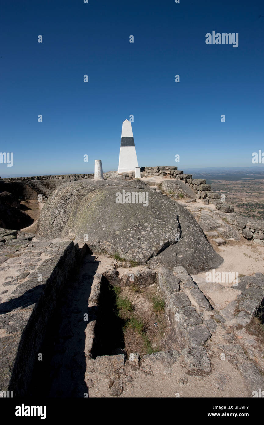 Portugal, Monsanto, Castle, ruins of Medieval fortification and castle ...