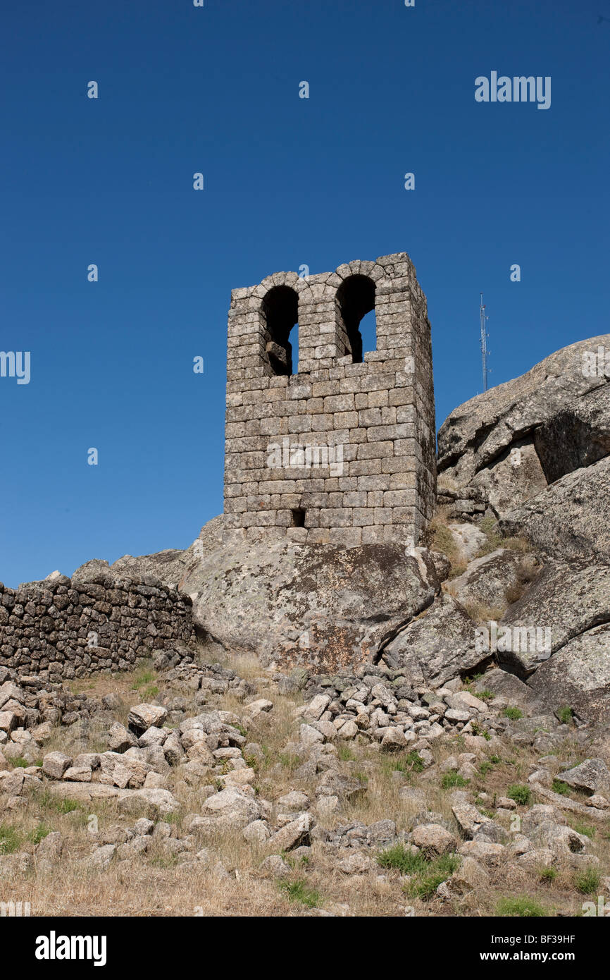Portugal, Monsanto, Castle, ruins of Medieval fortification and castle ...