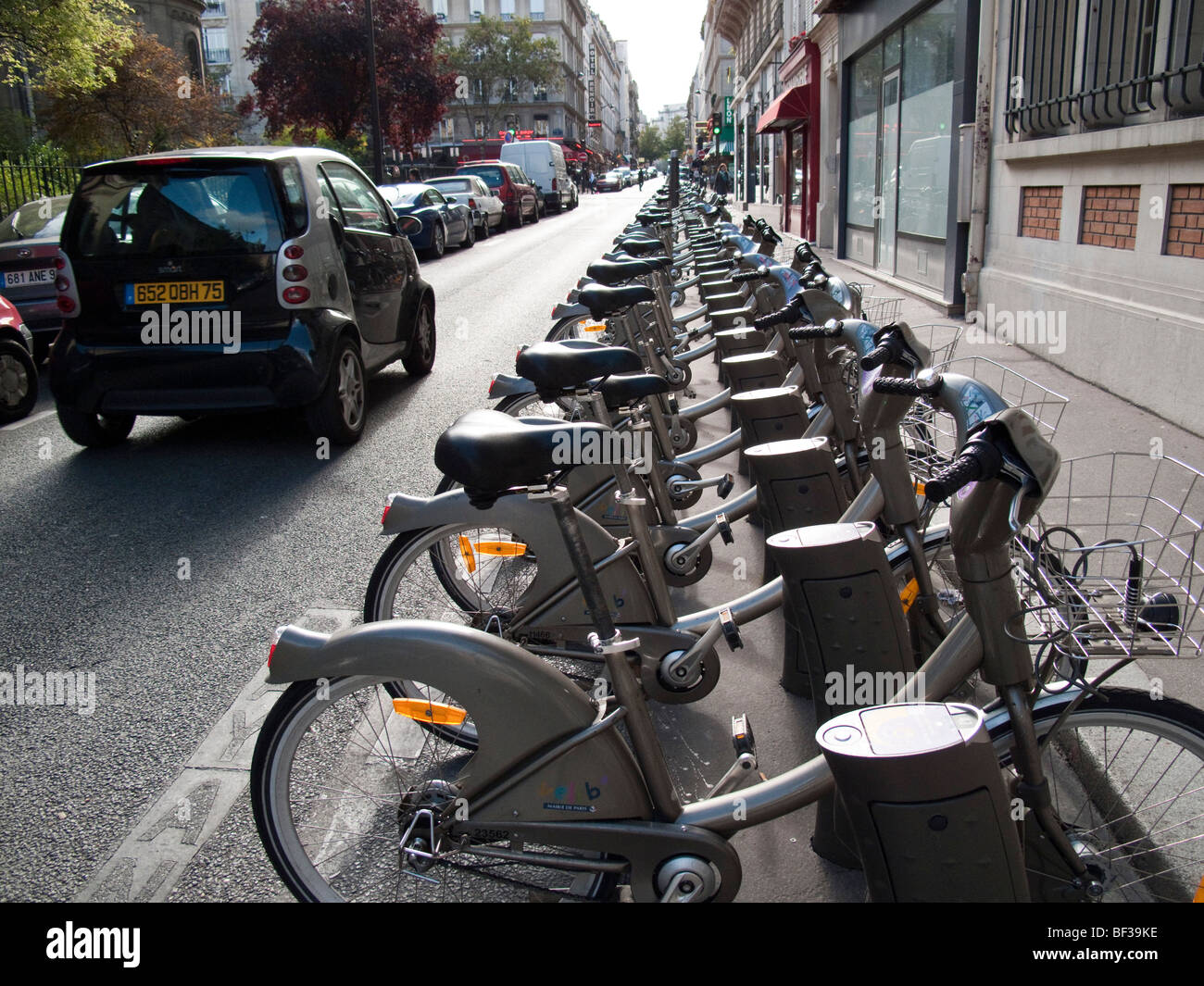 Velib bicycles hi-res stock photography and images - Alamy