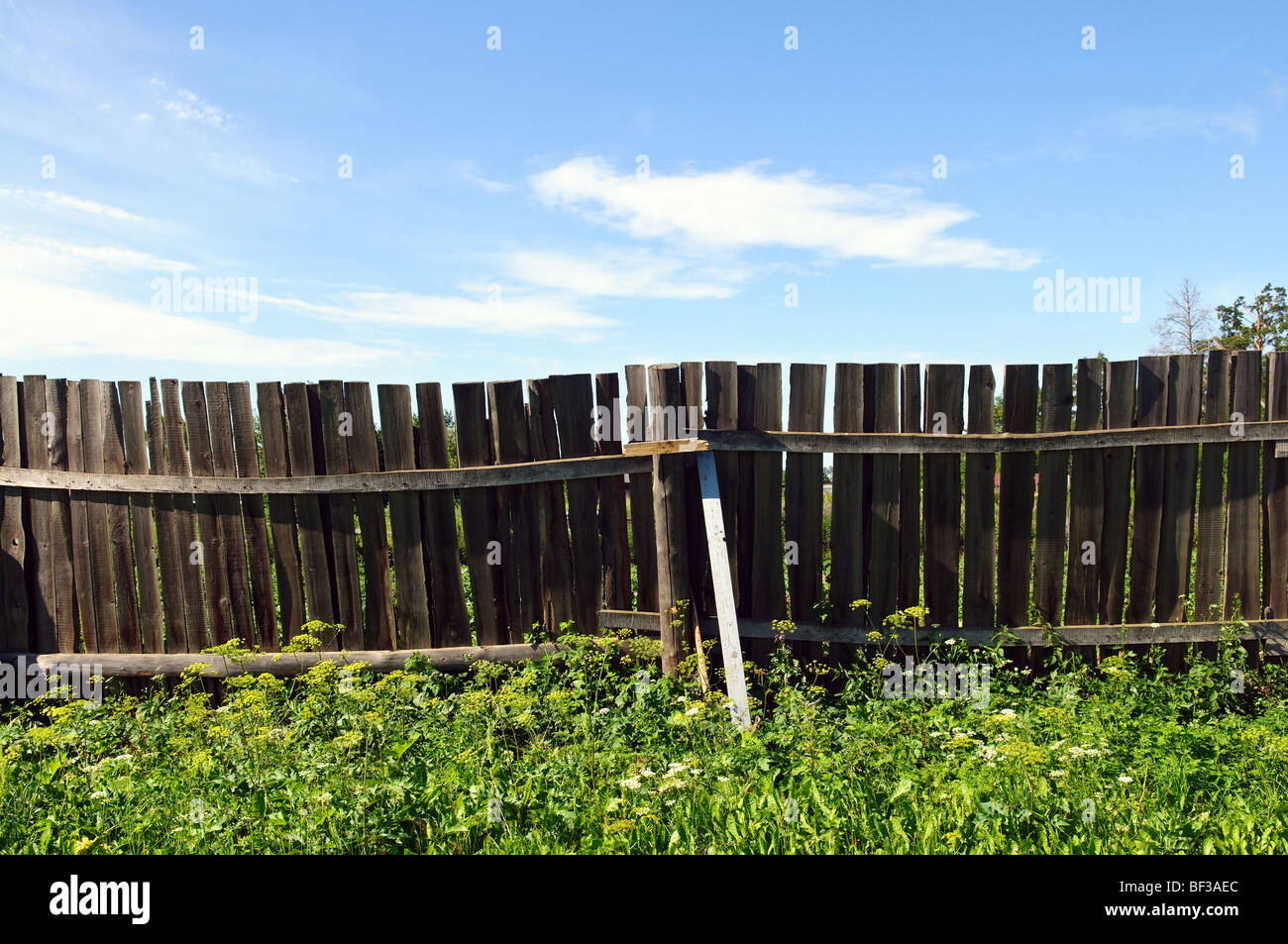 Farm fence hi-res stock photography and images - Alamy