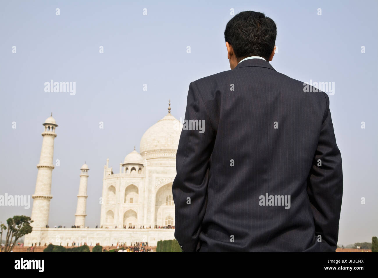 Viewing taj mahal hi-res stock photography and images - Alamy