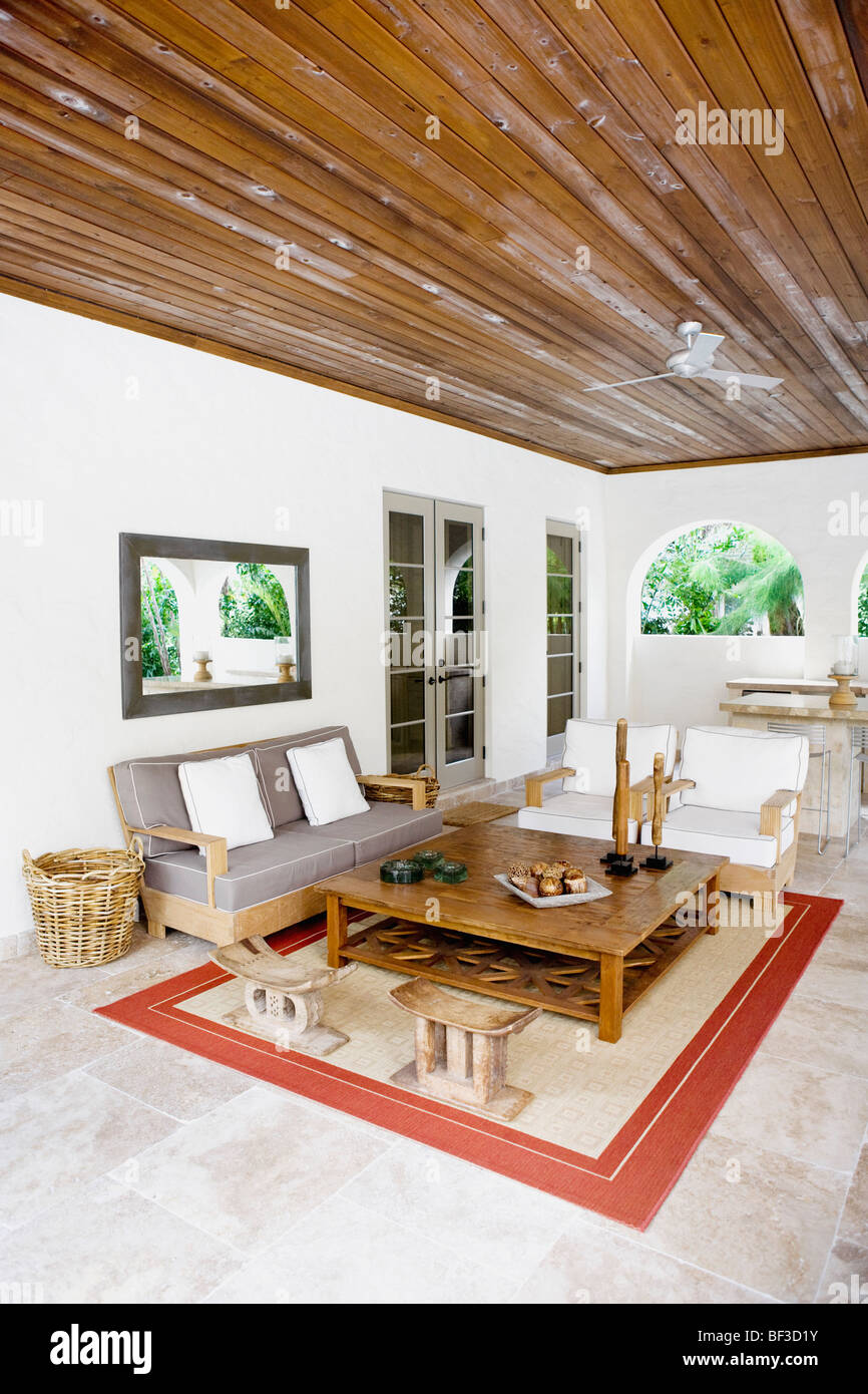 Interiors of a living room Stock Photo - Alamy