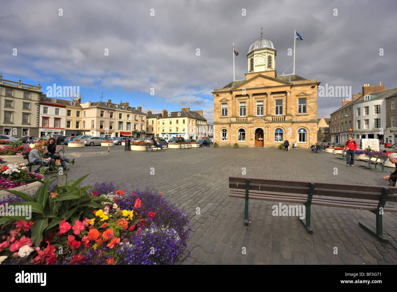 Tourist information market square hi-res stock photography and images ...