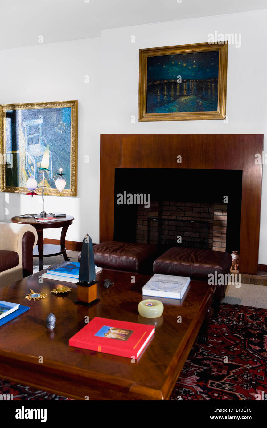 Interiors of a living room Stock Photo - Alamy