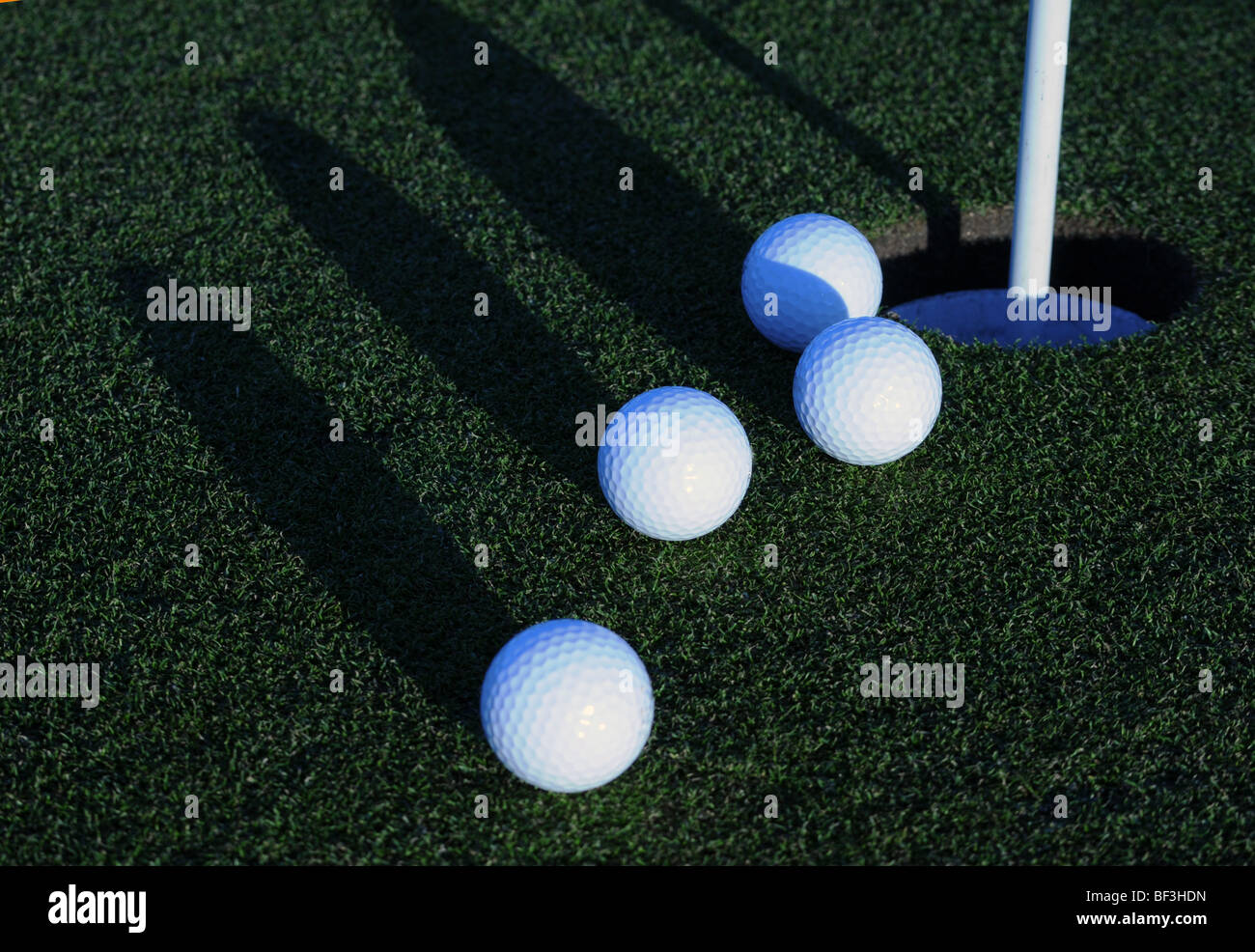 Golf putt cup hi-res stock photography and images - Alamy