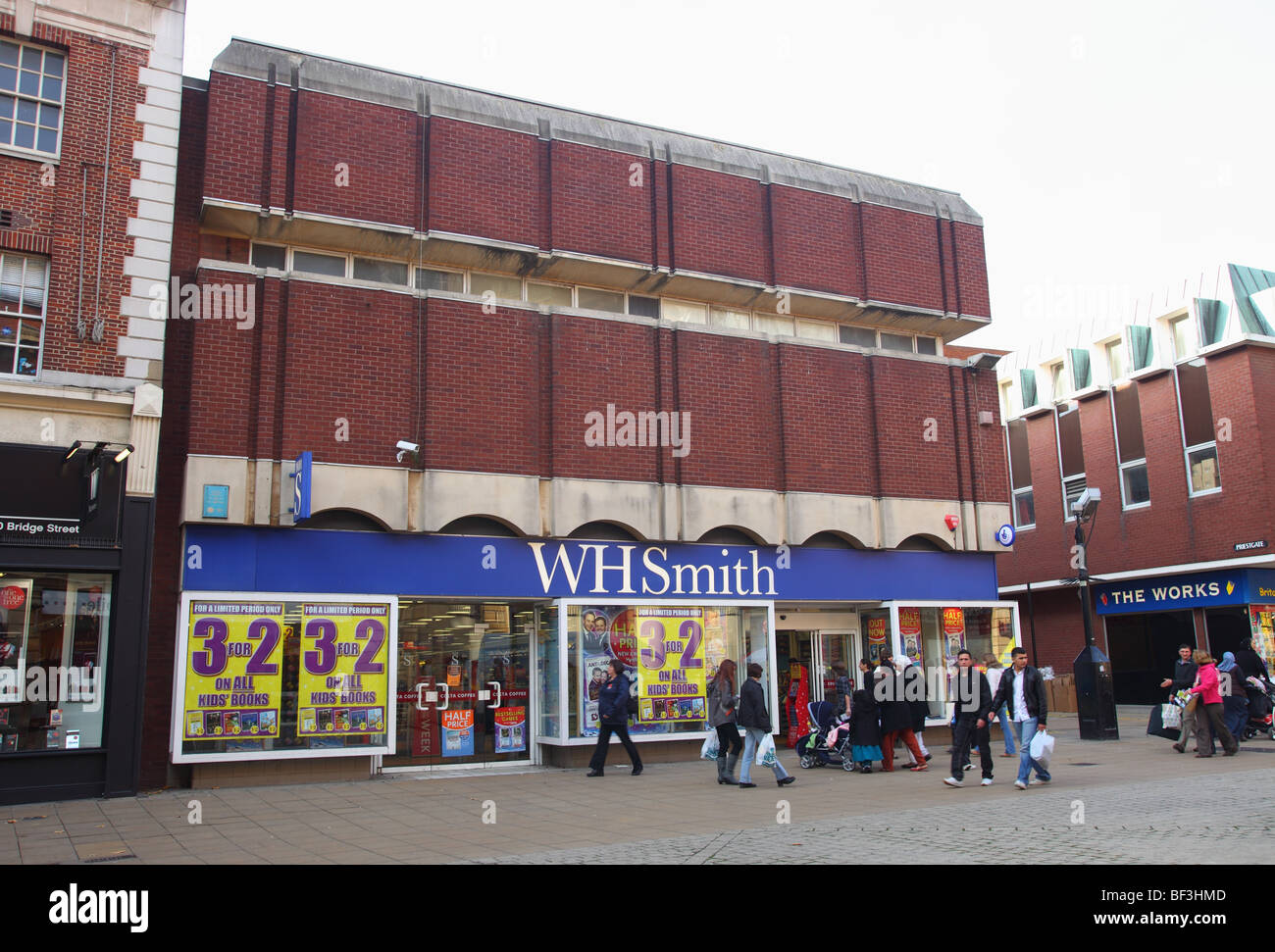 WH Smith shop in Bridge Street, Peterborough, Cambridgeshire Stock ...