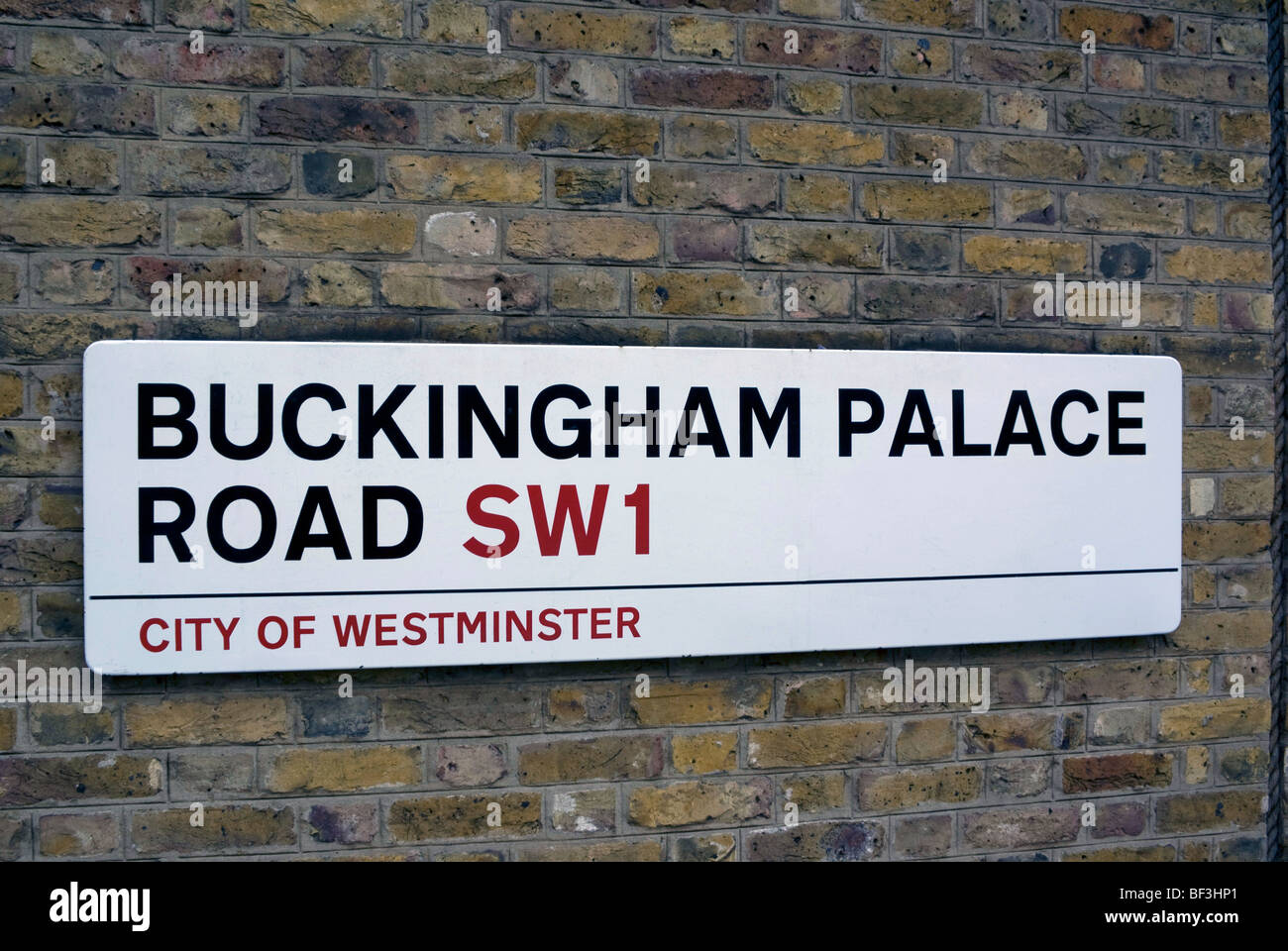 Street sign for Buckingham Palace Road Stock Photo - Alamy