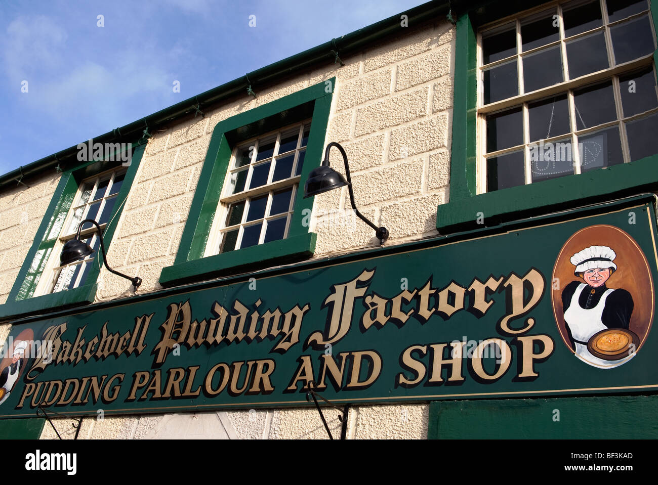 Sign above the Bakewell Pudding factory Stock Photo - Alamy