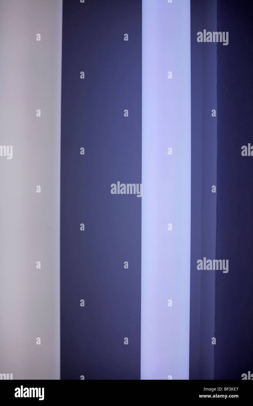 Purple neon light Stock Photo - Alamy
