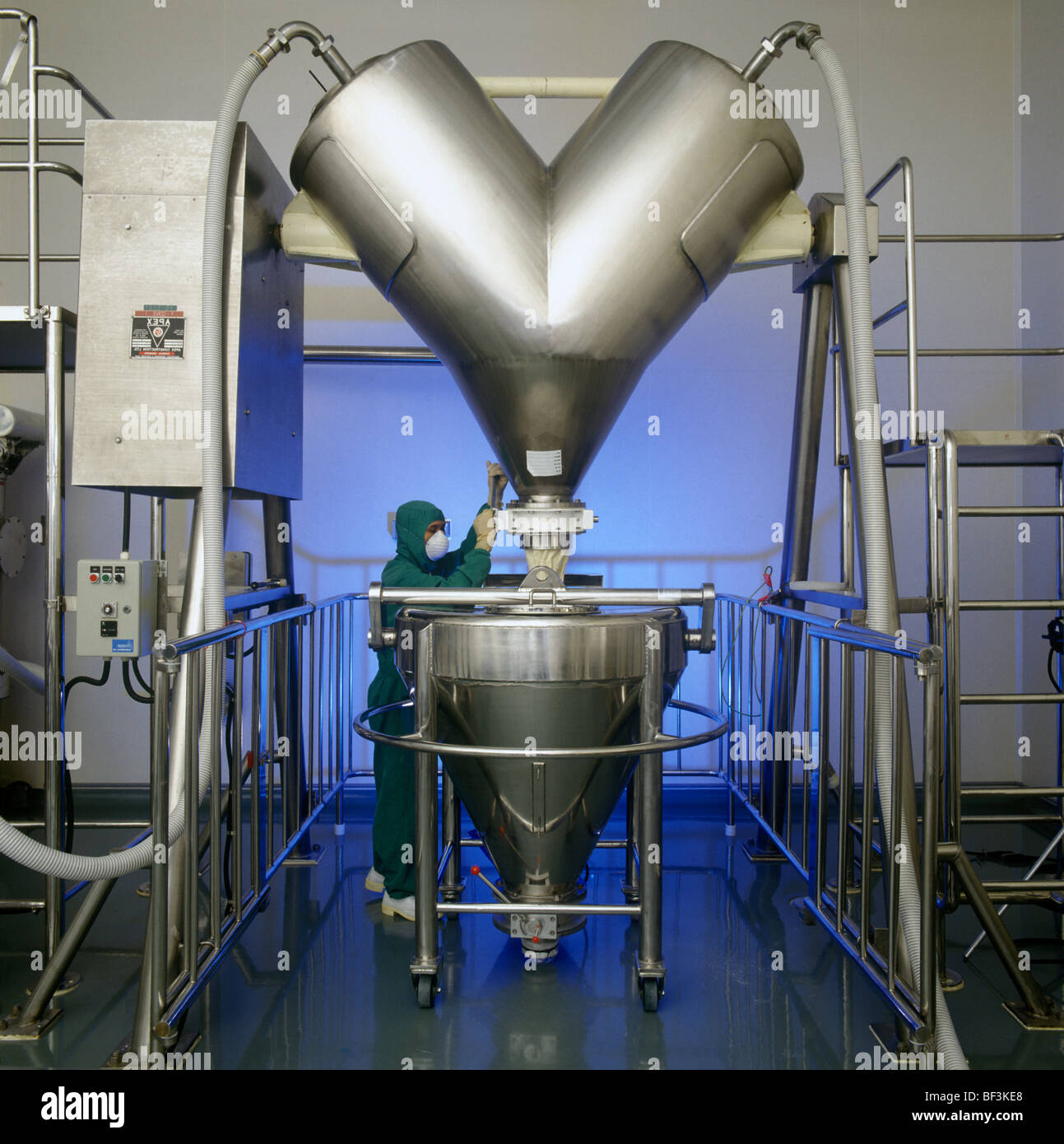 Process control in Pharmaceutical Factory Stock Photo - Alamy