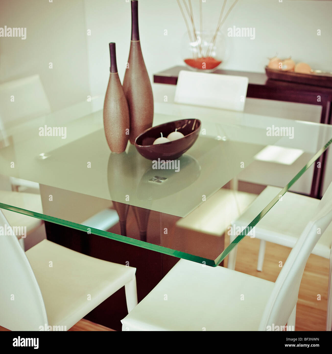 Interiors of a dining room Stock Photo - Alamy