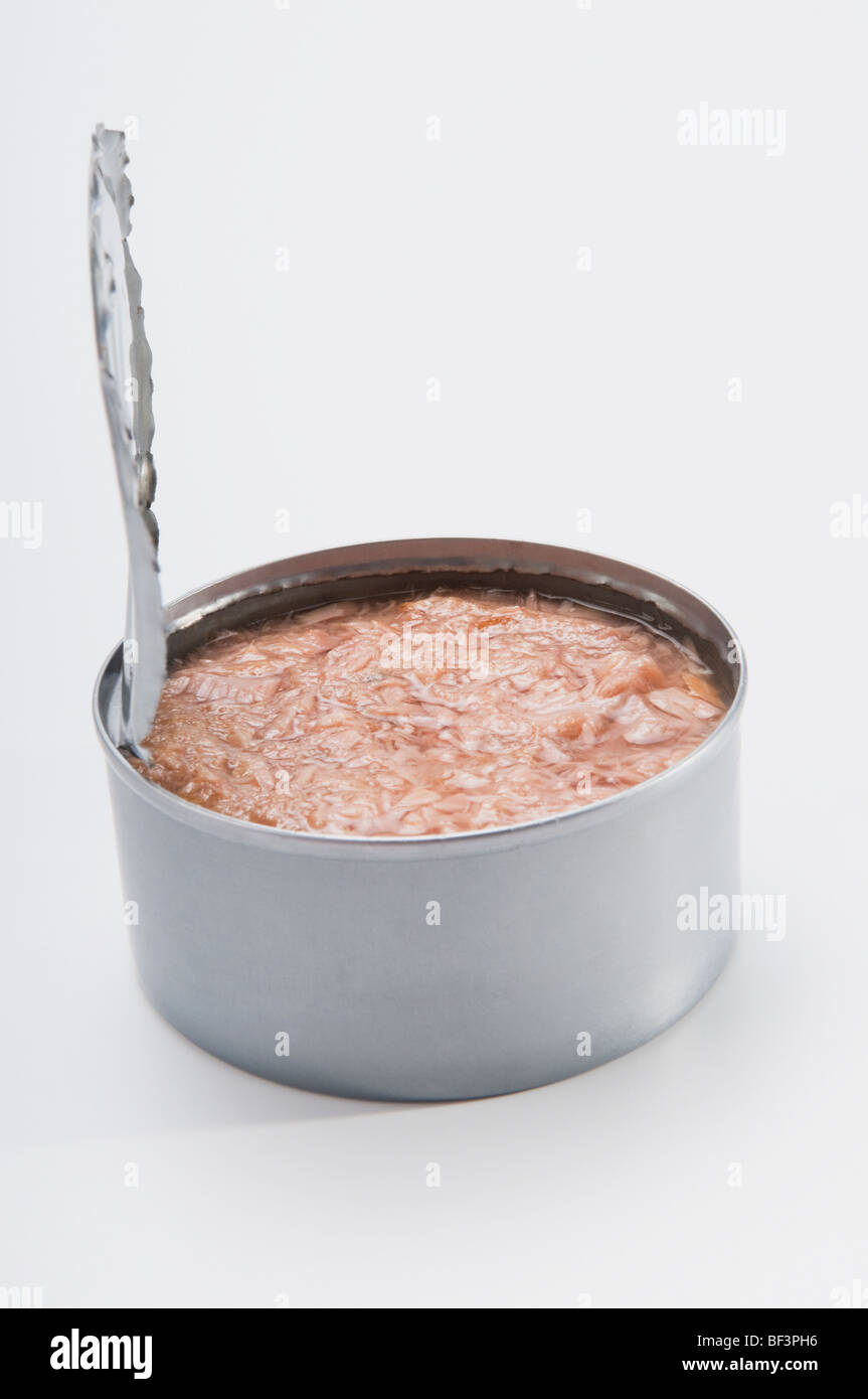 Can of tuna hi-res stock photography and images - Alamy