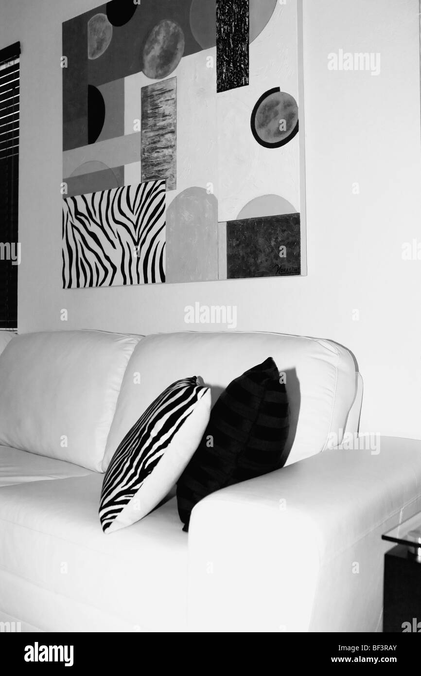 Home showcase living room Black and White Stock Photos & Images - Alamy