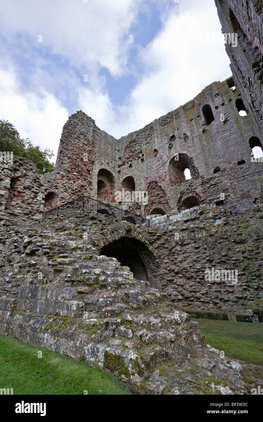 Norham castle hi-res stock photography and images - Alamy