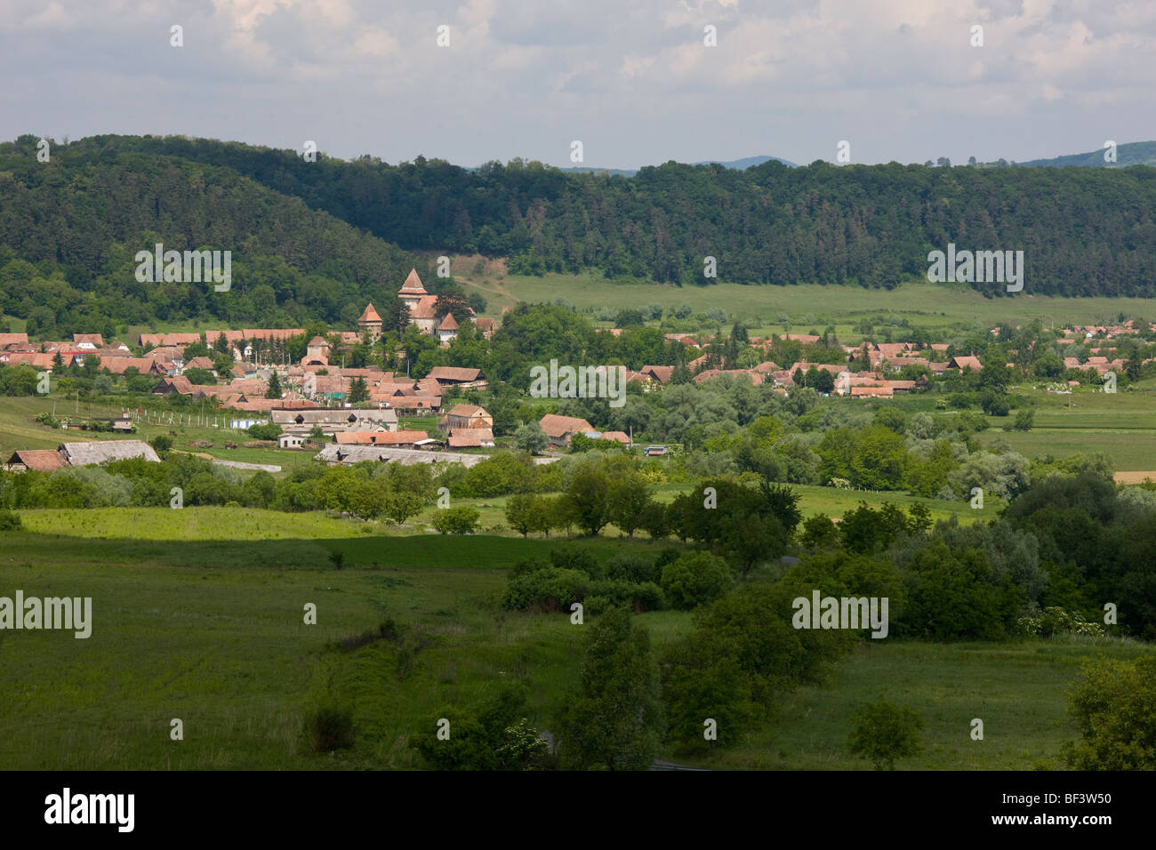 Saxon village of Apold, viewed from 'tumps' to the south Stock Photo ...
