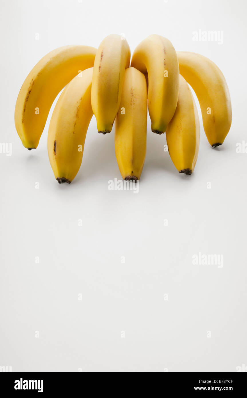 Bunch of bananas hand hi-res stock photography and images - Alamy