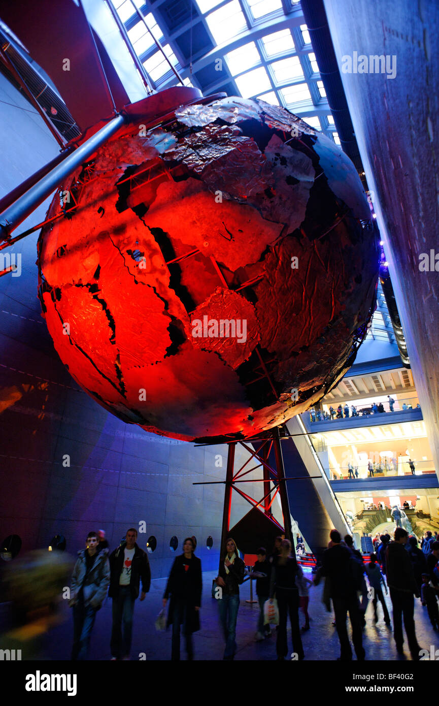 Earth sculpture entrance to the Red Zone at the Natural History Museum ...