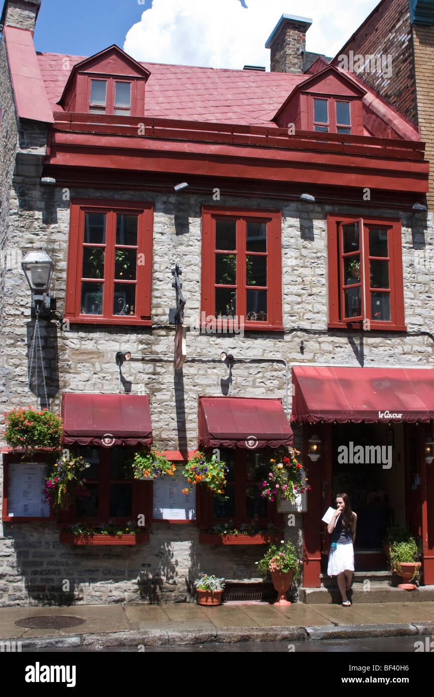Typical restaurant in old Quebec City in Canada Stock Photo - Alamy