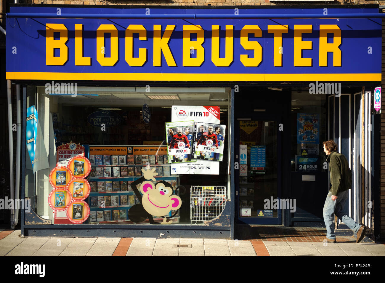 Blockbuster store hi-res stock photography and images - Alamy