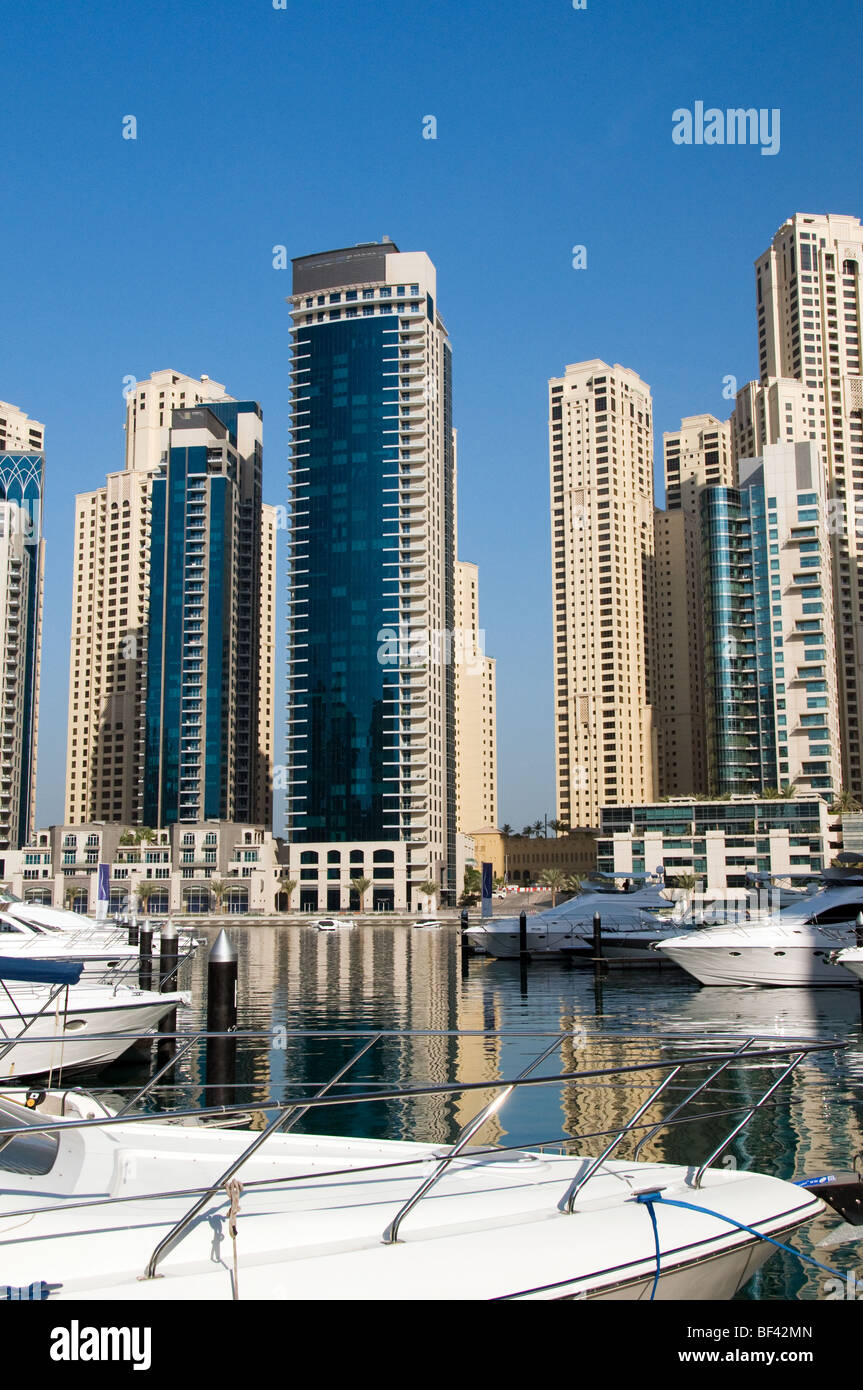 High rise buidlings in Dubai Marina Stock Photo - Alamy
