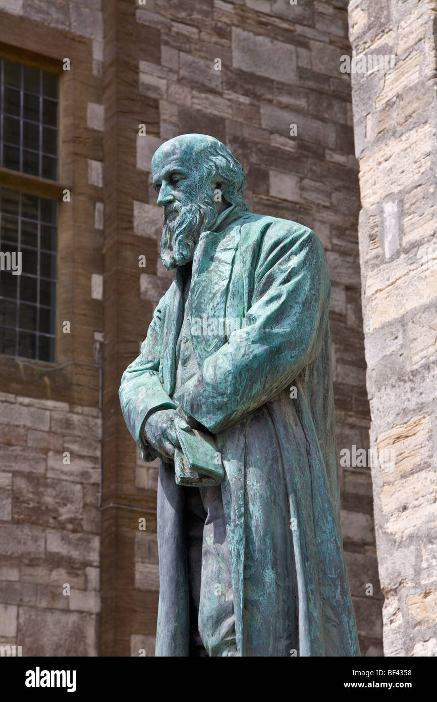 Statue of "William Barnes" Dorchester Dorset England Stock Photo - Alamy