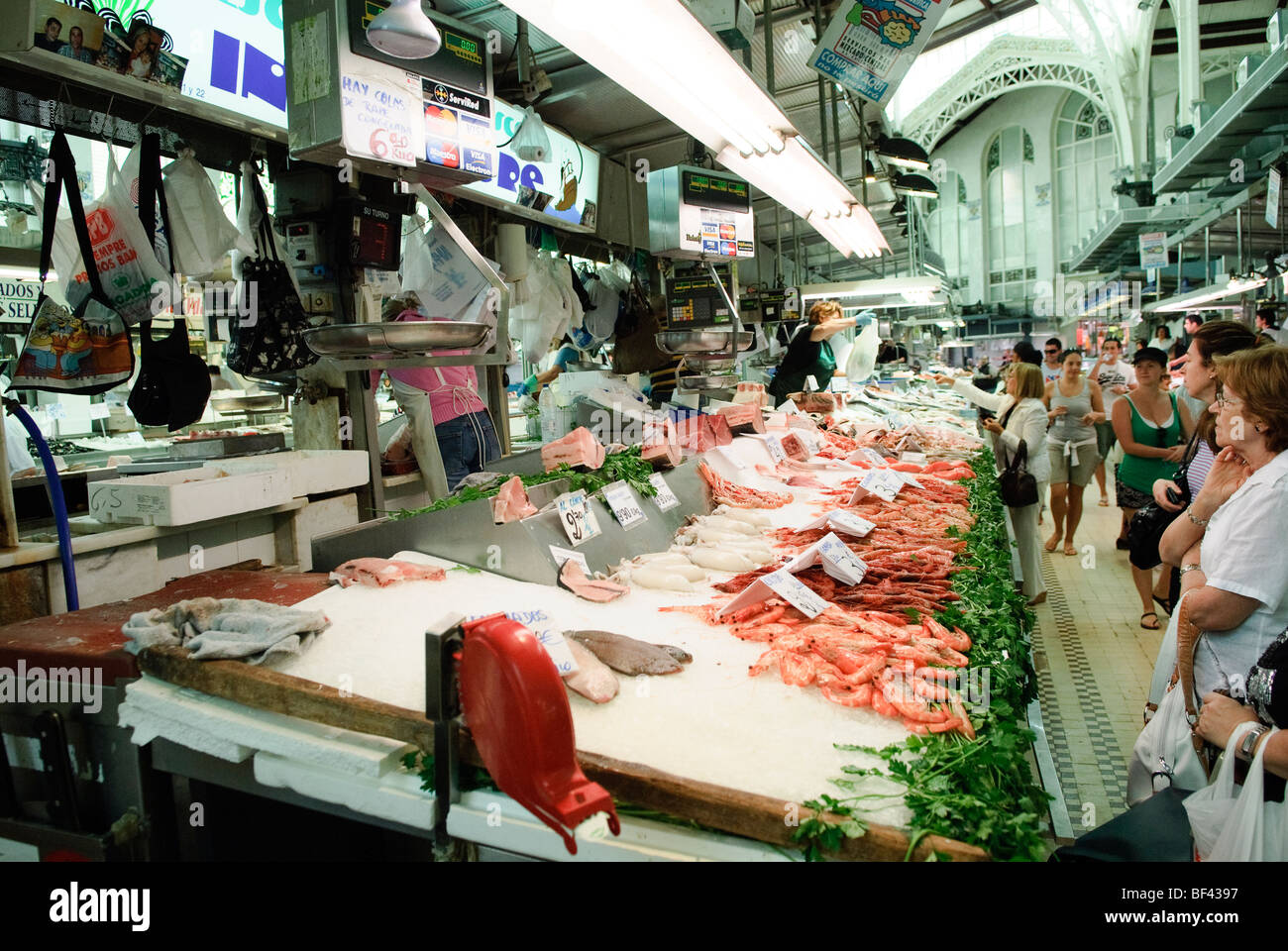 Spanish fish market hi-res stock photography and images - Alamy