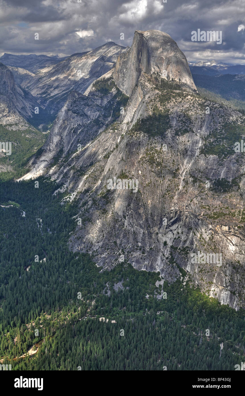 Yosemite National Park view of the valley from Glacier Point Stock ...