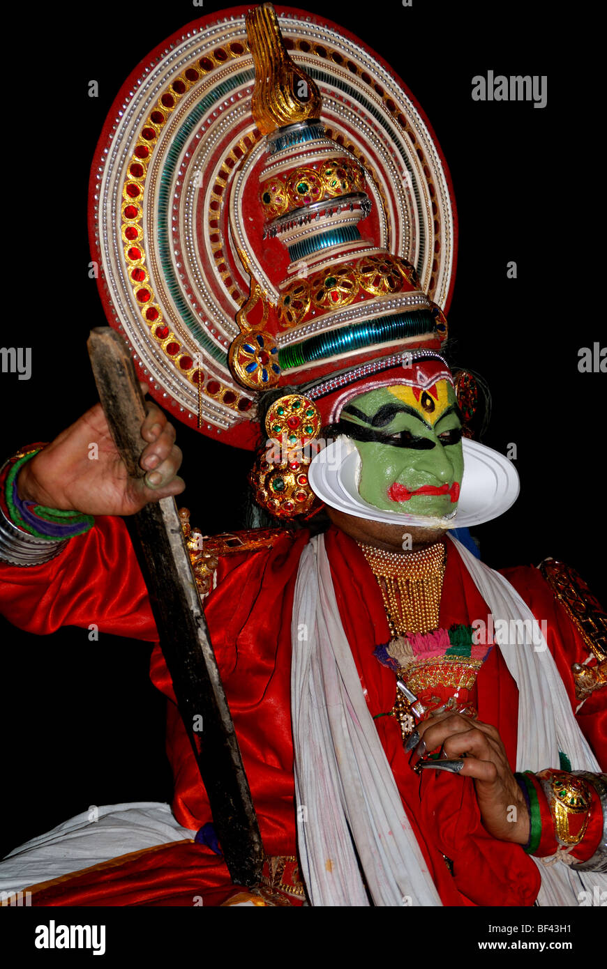 Krishna kathakali hi-res stock photography and images - Alamy