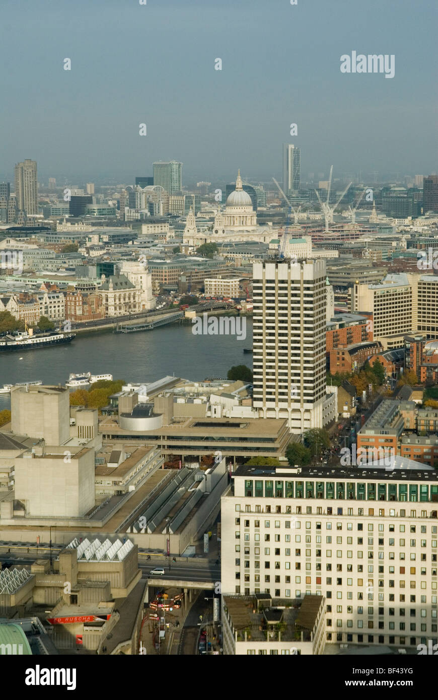 North london skyline hi-res stock photography and images - Alamy