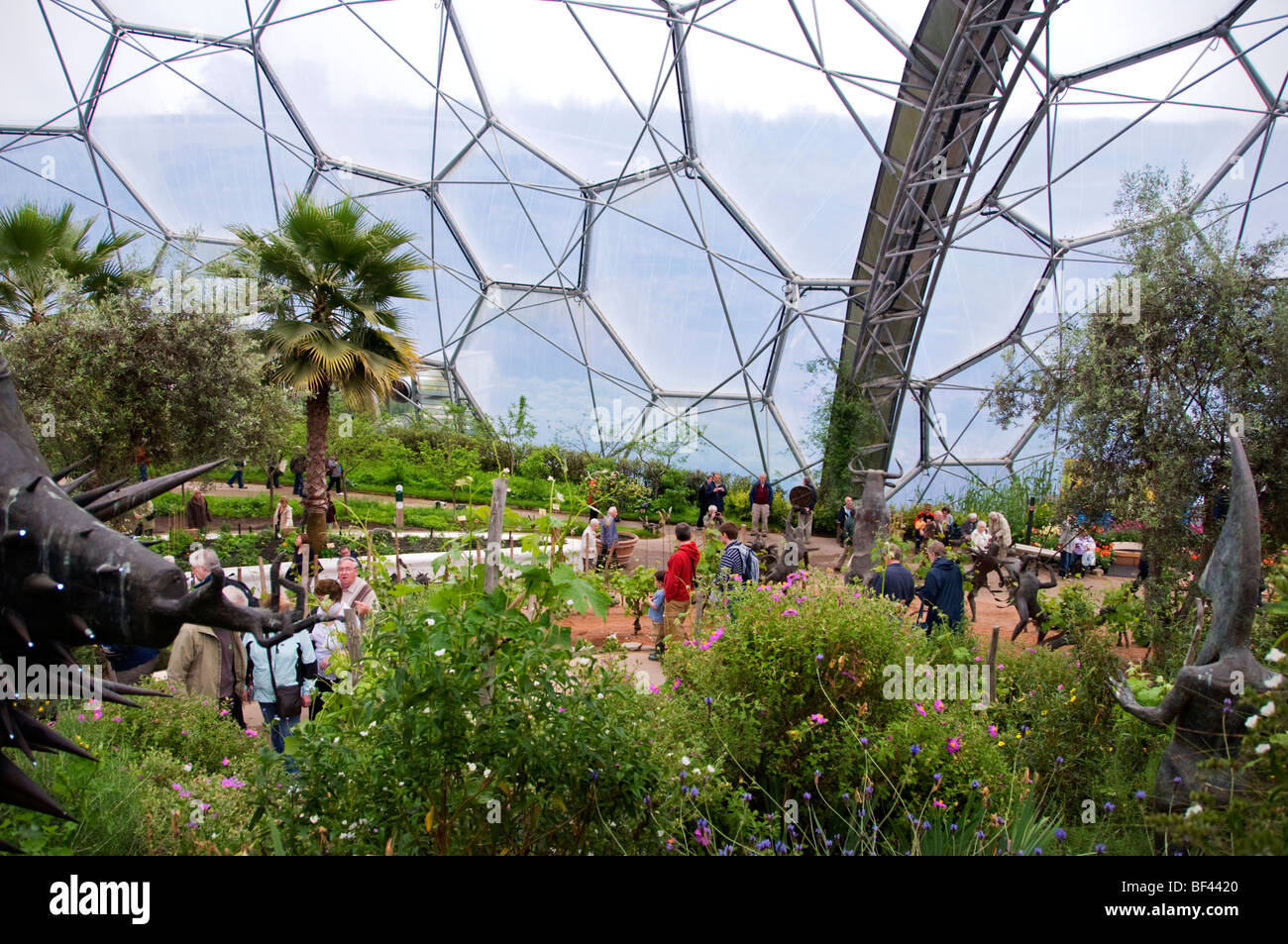 Eden project cornwall interior hi-res stock photography and images - Alamy