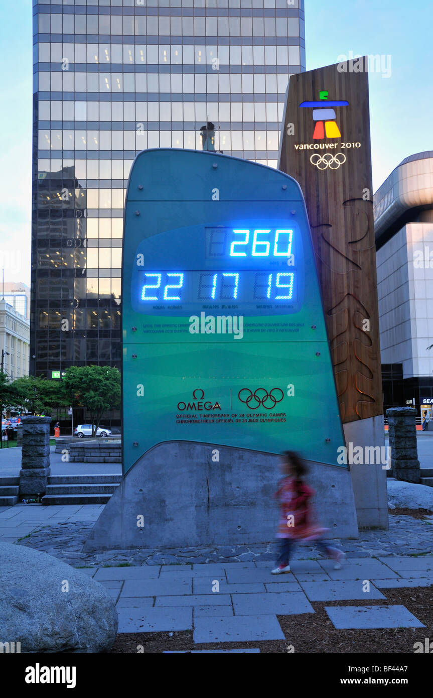 2010 olympic countdown clock hi-res stock photography and images - Alamy