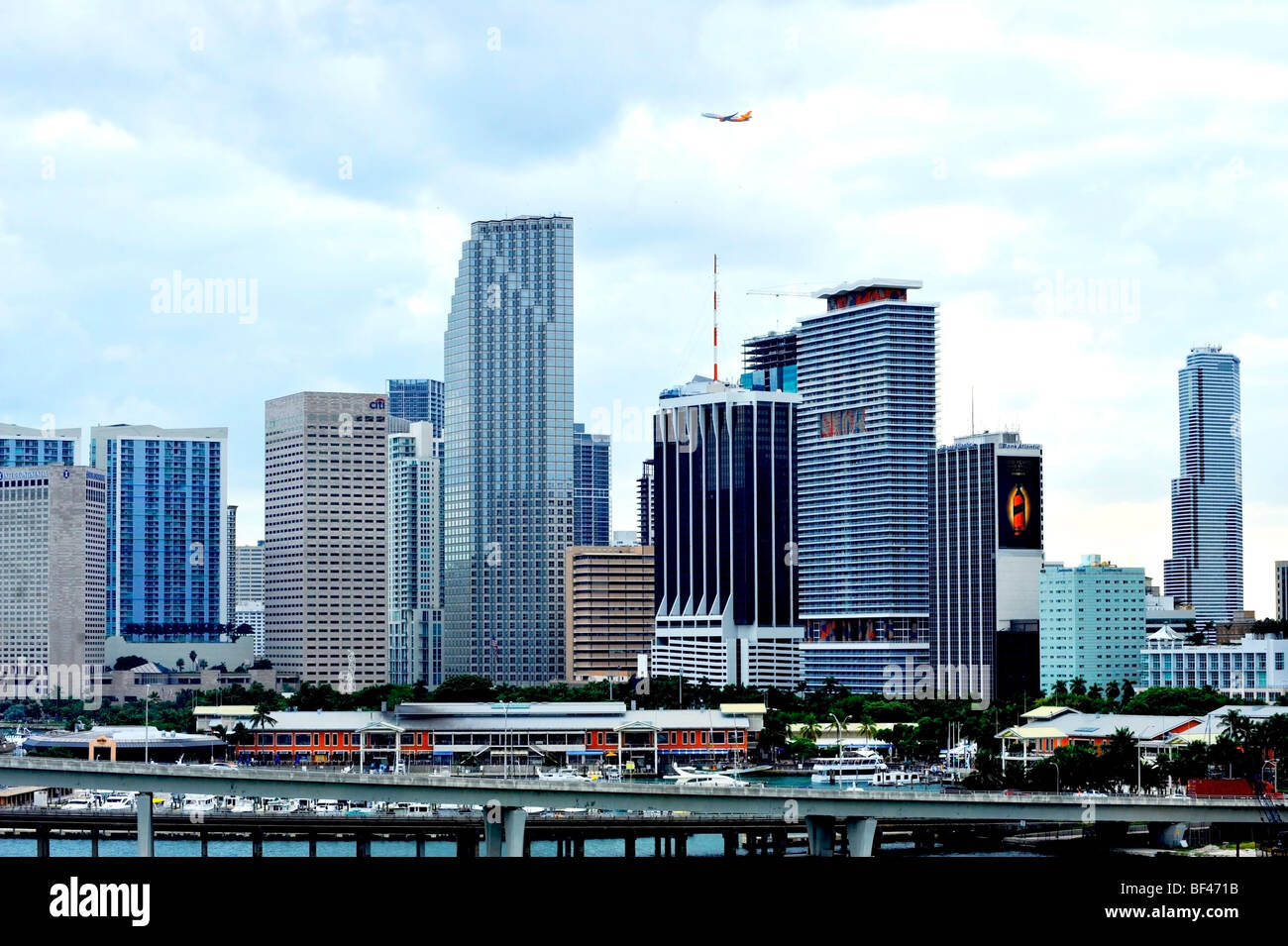 Miami skyline art deco hi-res stock photography and images - Alamy
