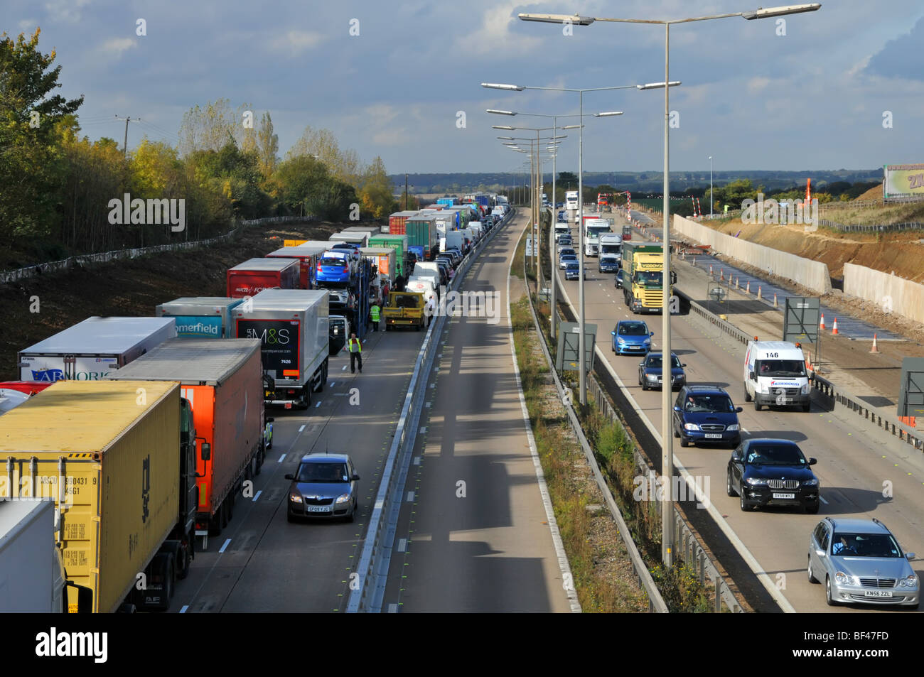 Car driving wrong way on road hi-res stock photography and images - Alamy