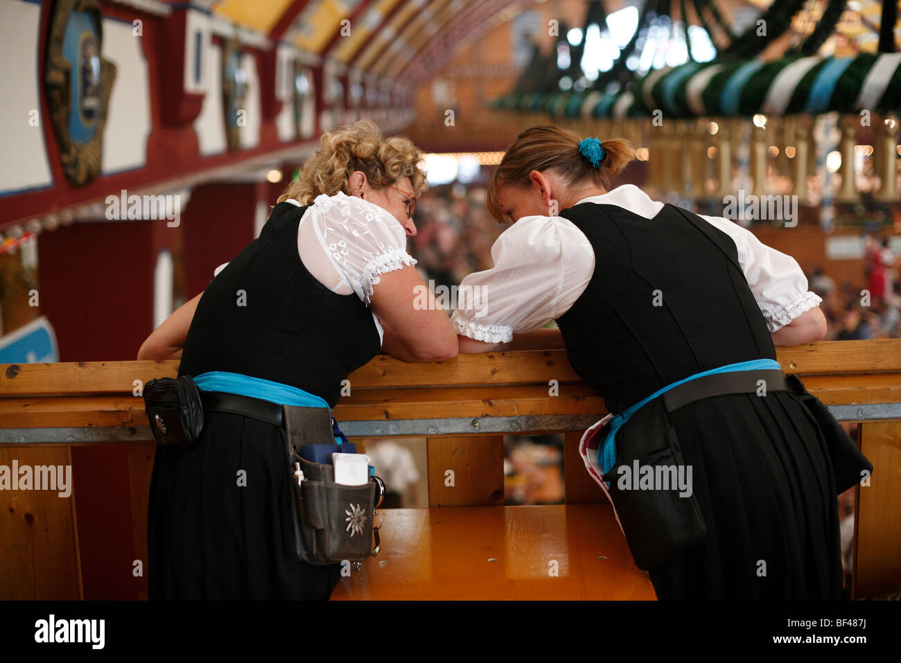 Munchen beer hi-res stock photography and images - Alamy