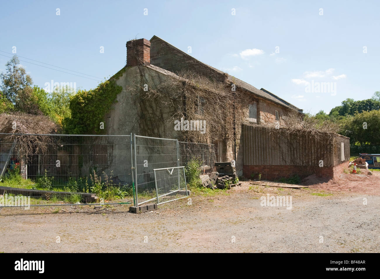 Project tlc hi-res stock photography and images - Alamy