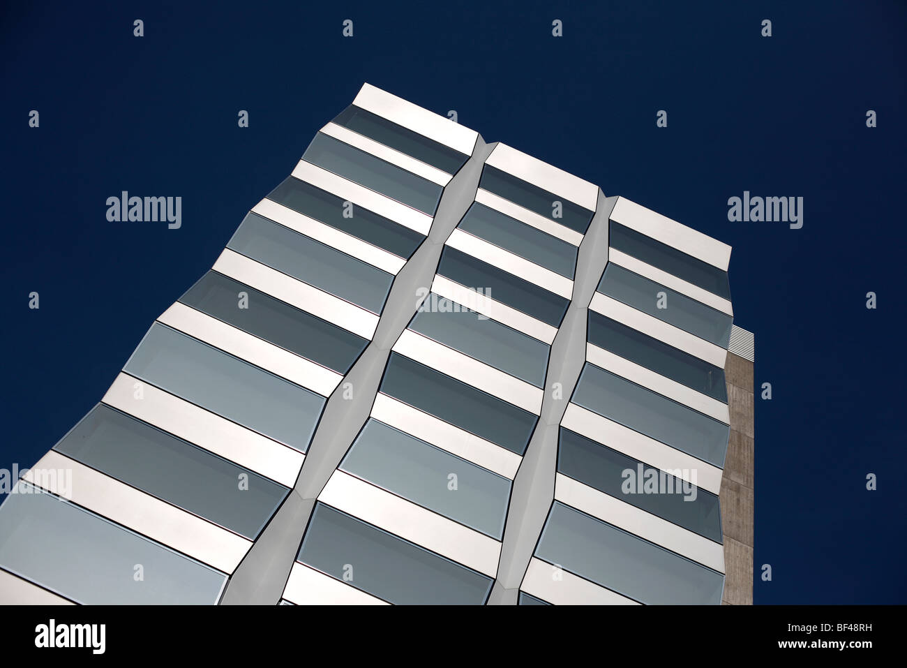 Bnp paribas building hi-res stock photography and images - Alamy