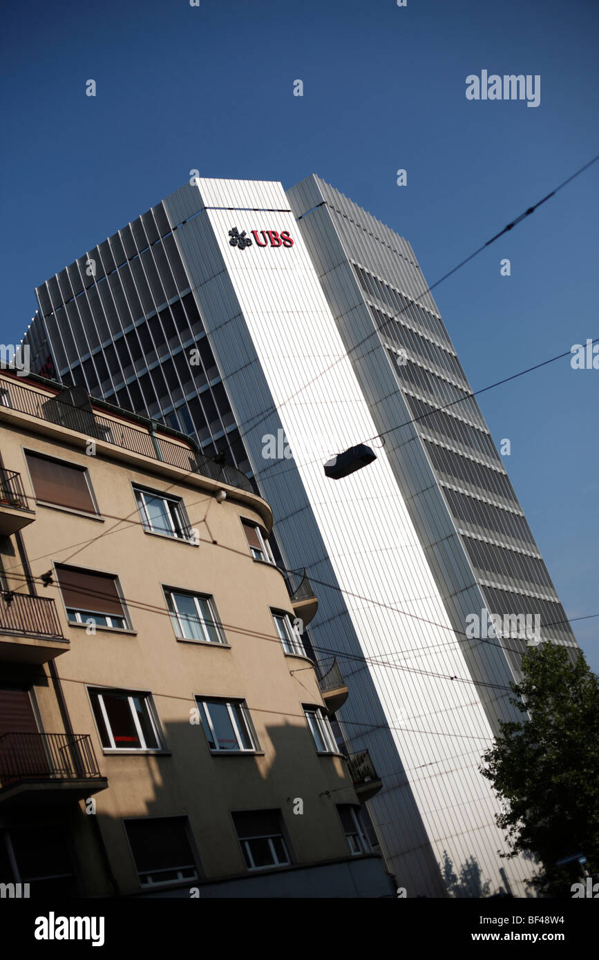 Ubs building hi-res stock photography and images - Alamy