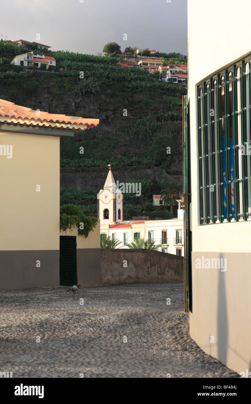 city of Ponta do Sol, Madeira, Portugal, Europe. Photo by Willy ...