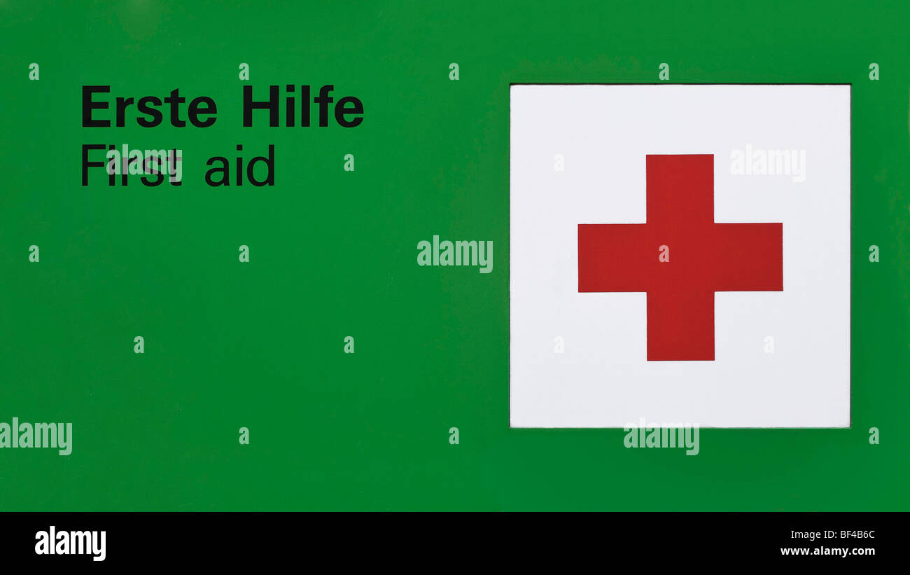 First aid photos hi-res stock photography and images - Alamy