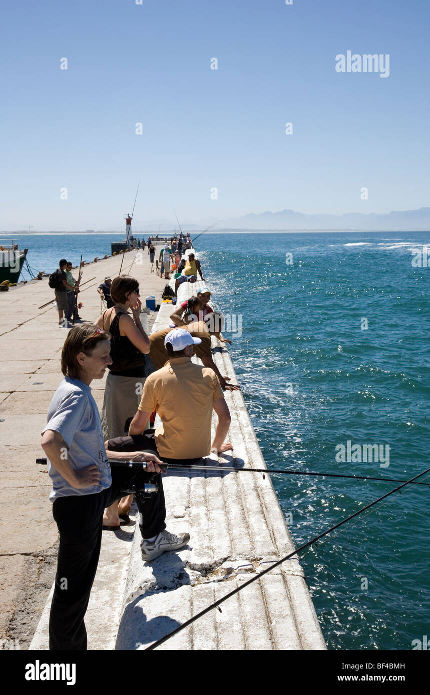 Female fishing off pier hi-res stock photography and images - Alamy