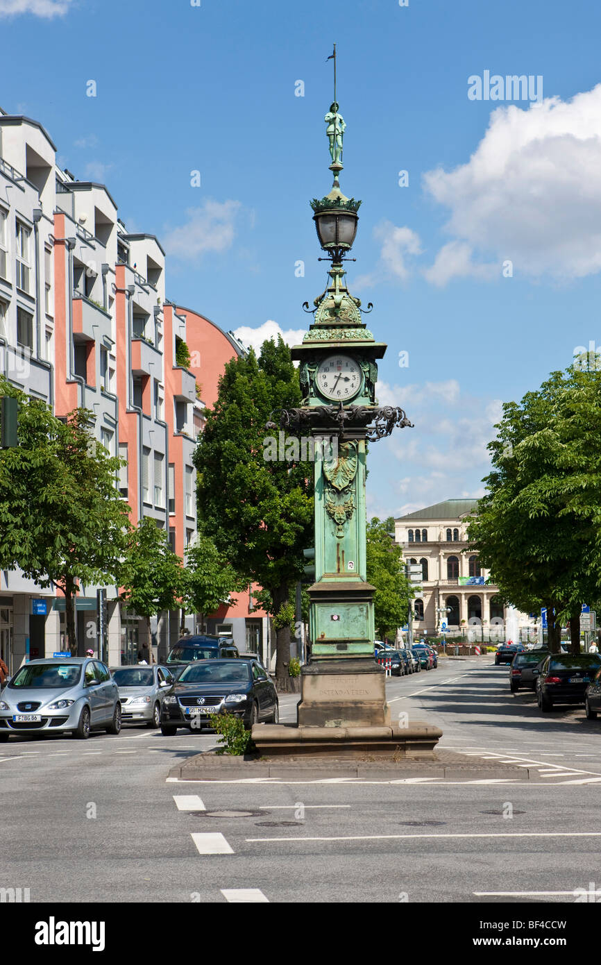 Zoo society hi-res stock photography and images - Alamy