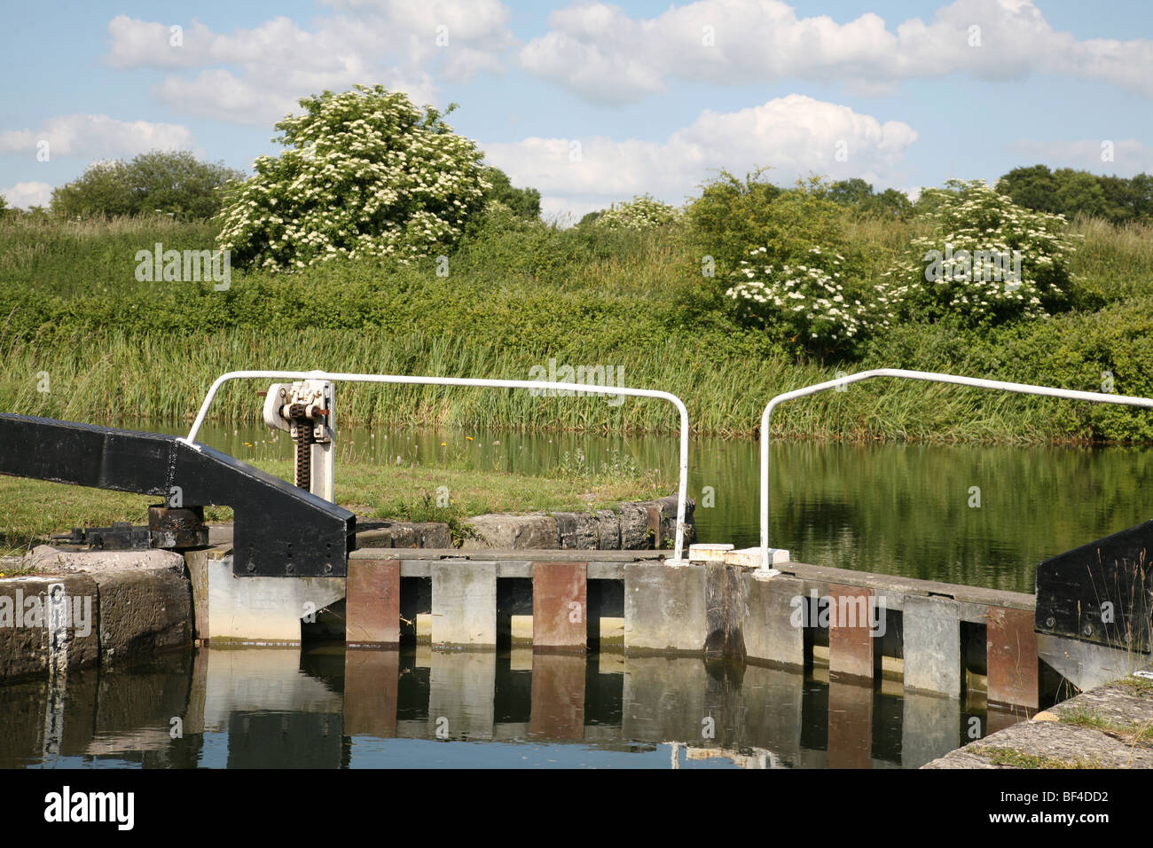 Caen Hill Locks Devizes Wiltshire England Stock Photo - Alamy