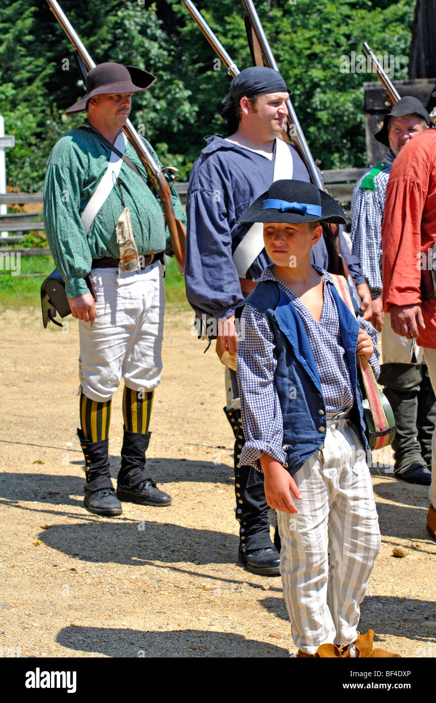 American patriots - costumed American Revolutionary War (1770's) era re ...